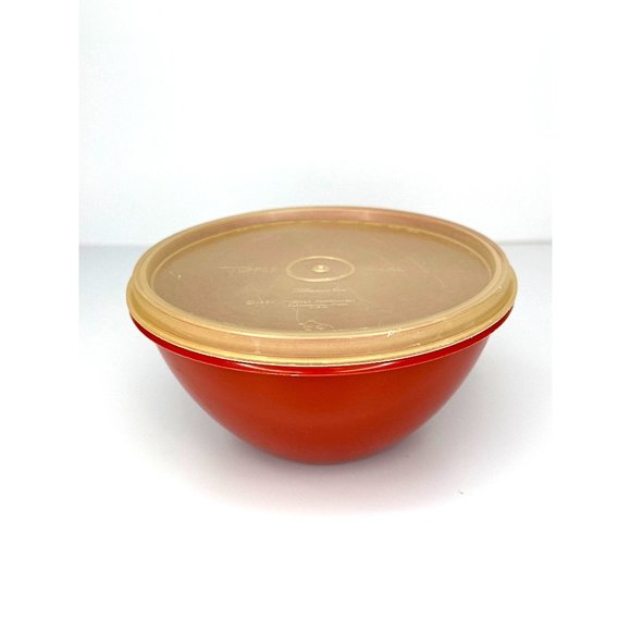 Tupperware | Kitchen | Tupperware Tupper Seal 238 4 Millionair Line 954 ...